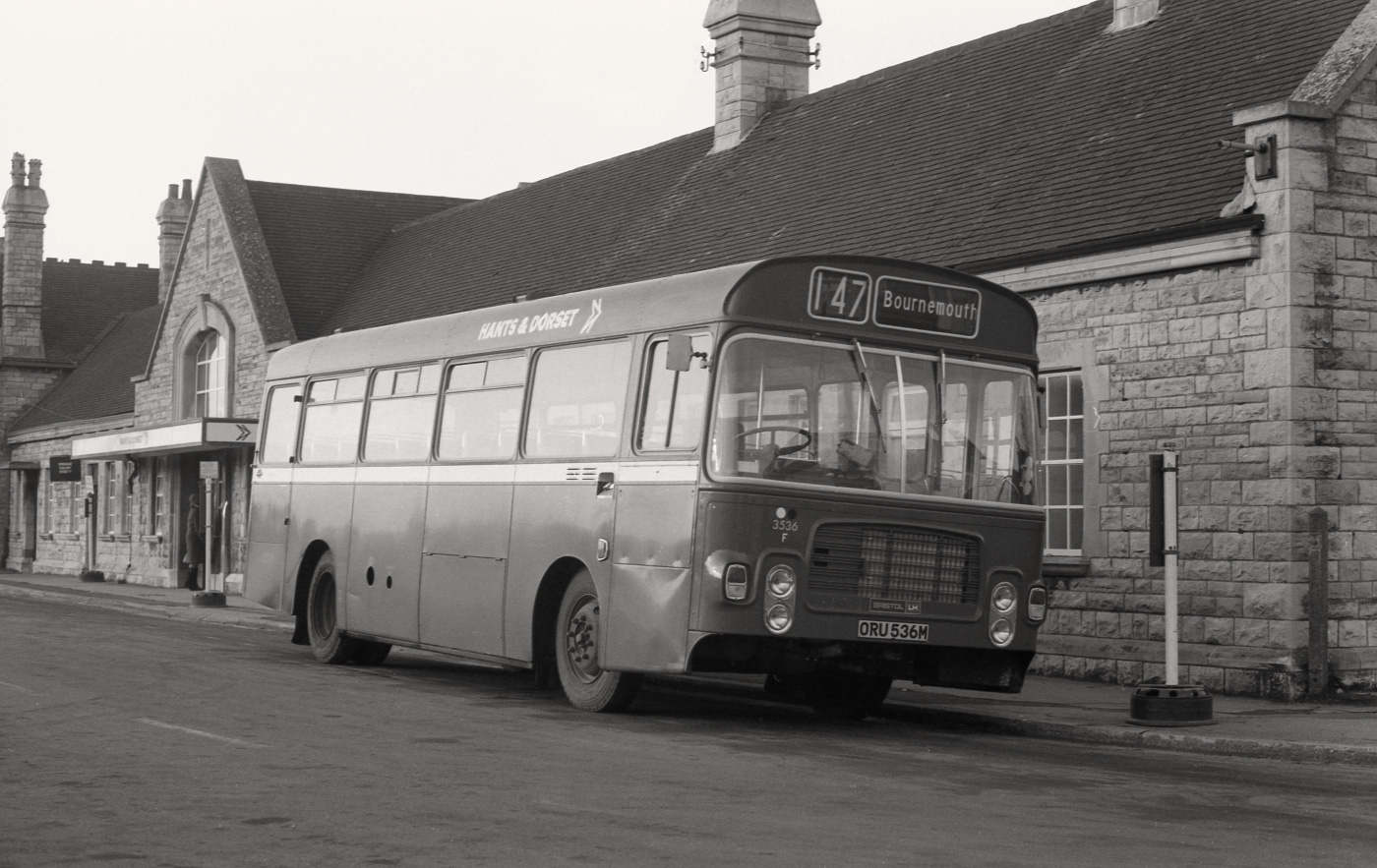 Hants Dorset bus 147 to Bournemouth in 1976 | Swanage gallery
